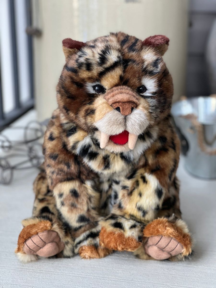 Fang by Charlie Bears – Barnstablebears