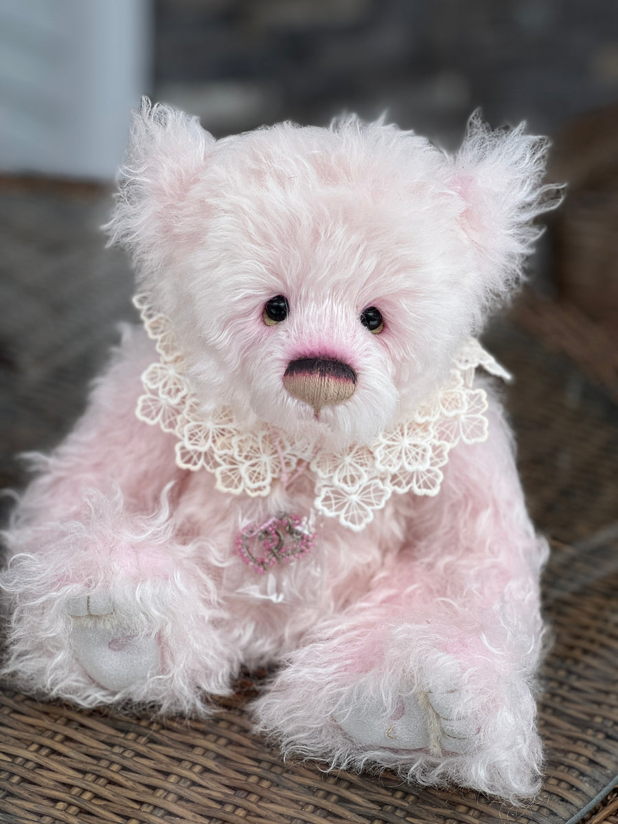 Bronte (Isabelle Collection 2023) by Charlie Bears – Barnstablebears