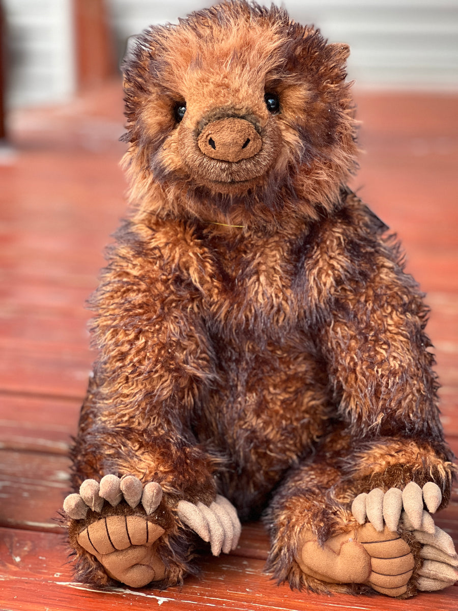 Atlas by Charlie Bears – Barnstablebears